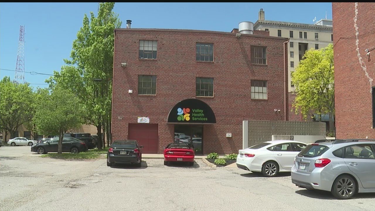 New health clinic opens in downtown Warren - Behavioral Healthcare Network