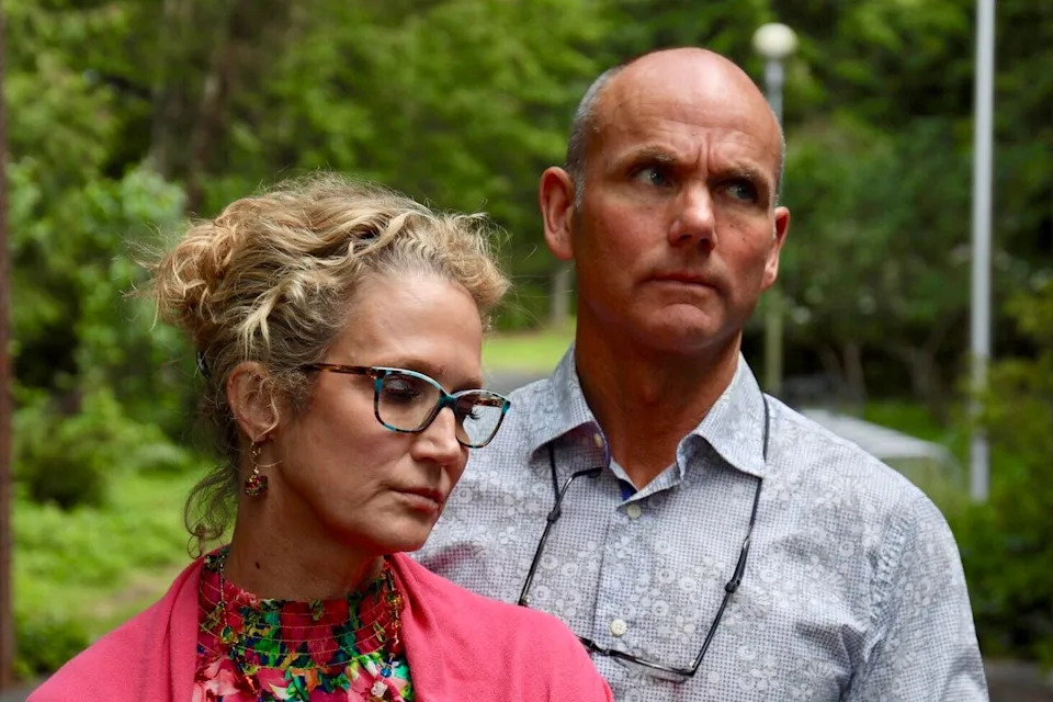 B.C. directs physicians to notify parents if child shows up with mental ...