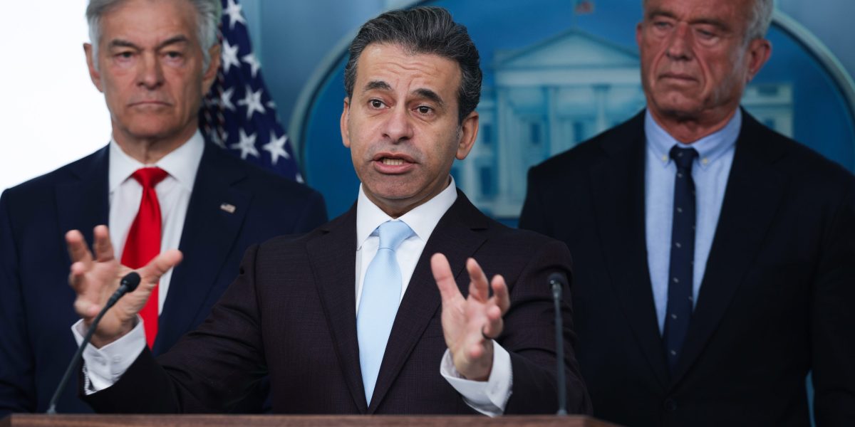 The FDA is fast tracking 3 psychedelic drugs to treat mental health ...